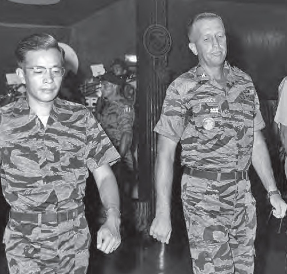 Vietnam Marines and the Defense of Quang Tri in 1972